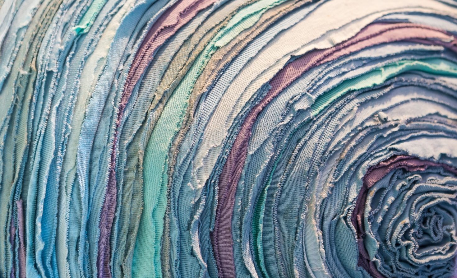 Retail groups seek to shape rollout of California’s new textile law